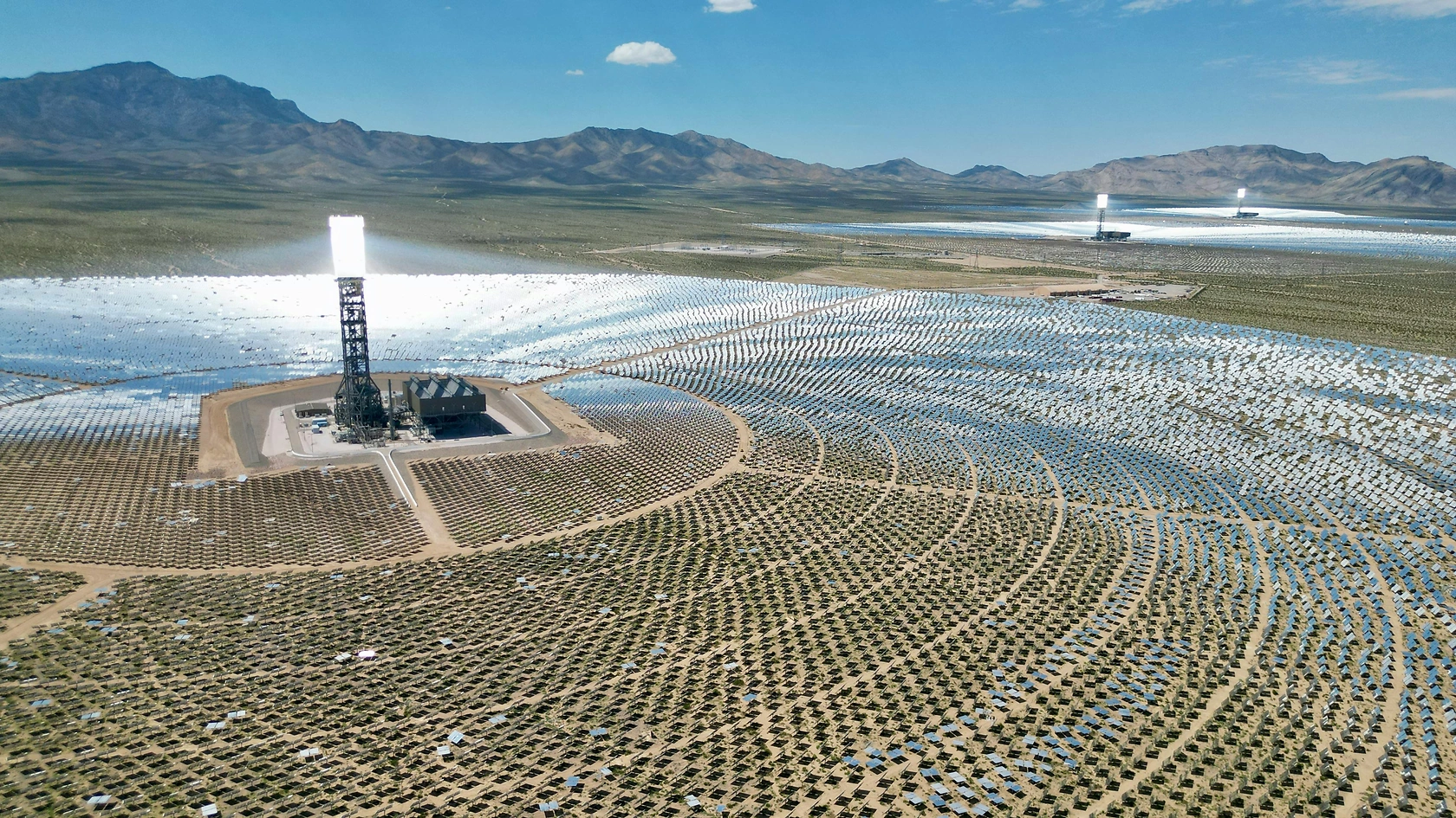 World Future Energy Summit 2025 Highlights Solar, Storage, and C&I Growth Across MENA