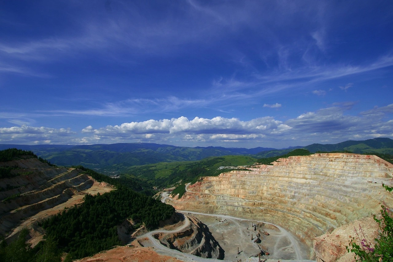 Sonangol Diversifies into Critical Minerals Amid Angola's Mining Push
