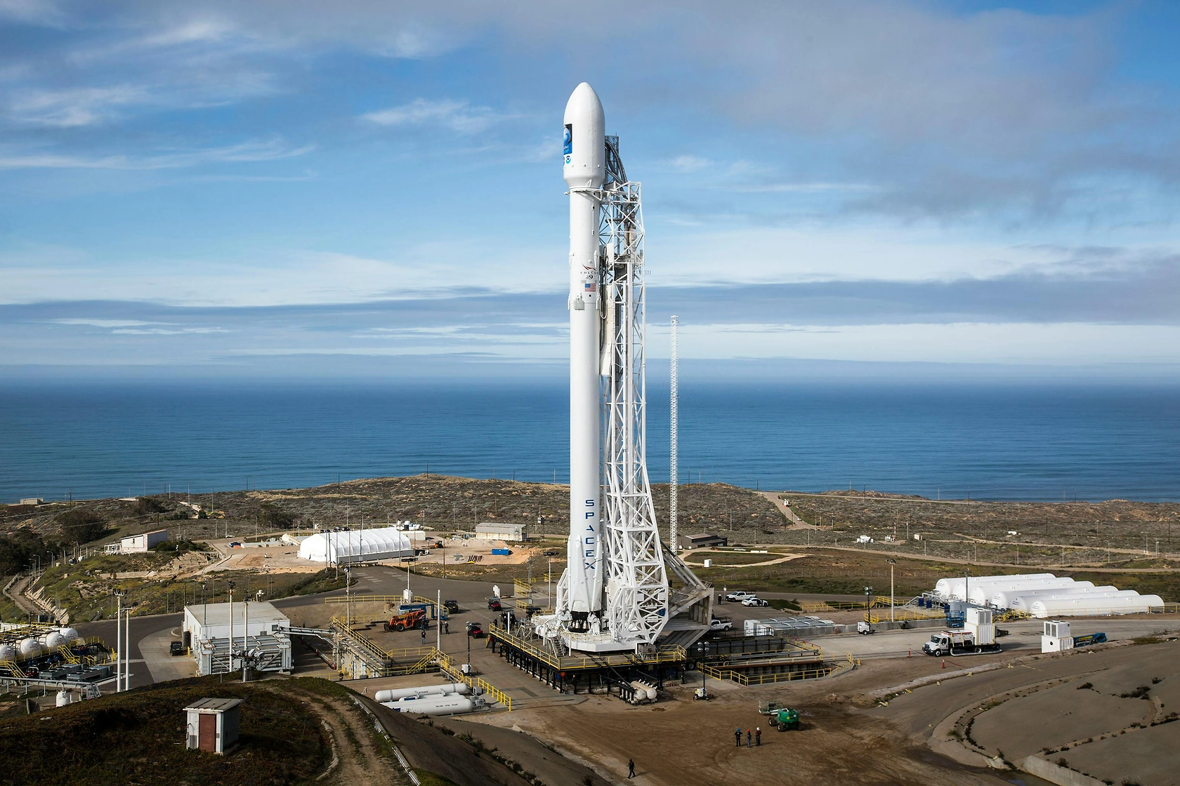 SpaceX Prepares Confidential IPO Filing, Potential $1.75 Trillion Valuation