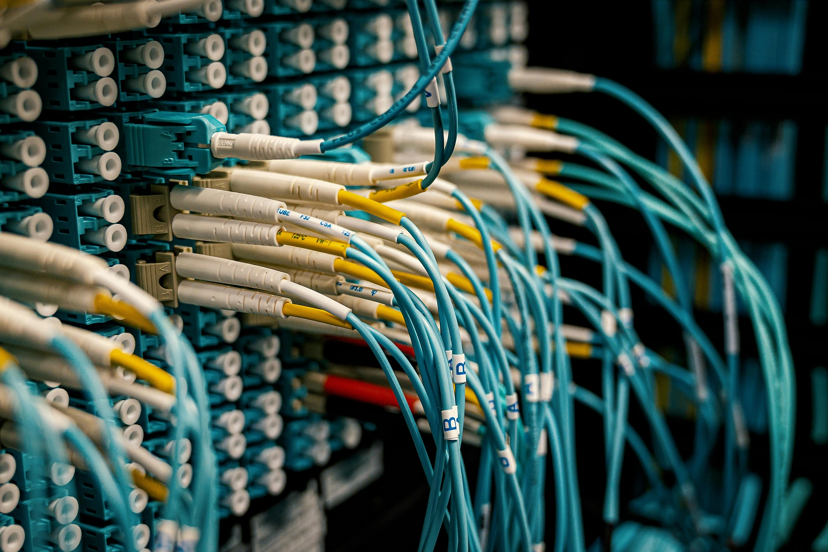Iraqi-Emirati Consortium Announces $700M WorldLink Data Cable Project