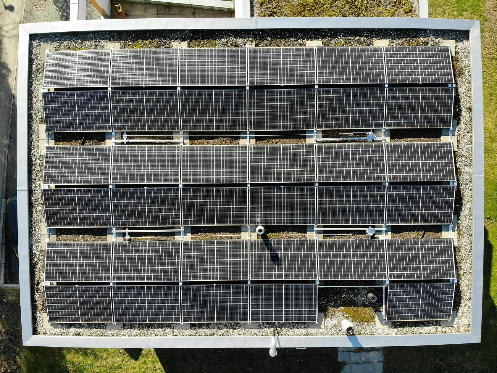 Switzerland's New Energy Law Streamlines Renewable Project Approvals from April 2026
