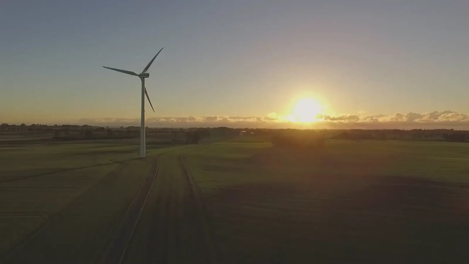 Germany's Grid Electricity Edges Higher in 2025 as Generation Mix Shifts