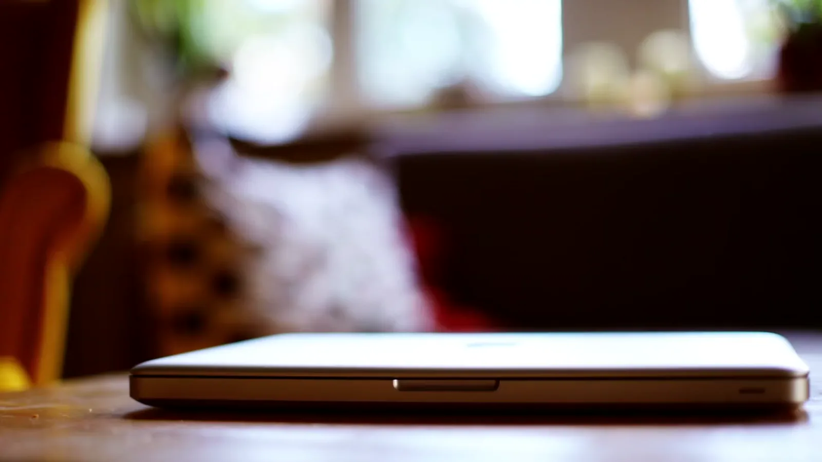 Apple Launches Affordable iPhone 17e & MacBook Neo, Report Hints at Future Premium Lineup