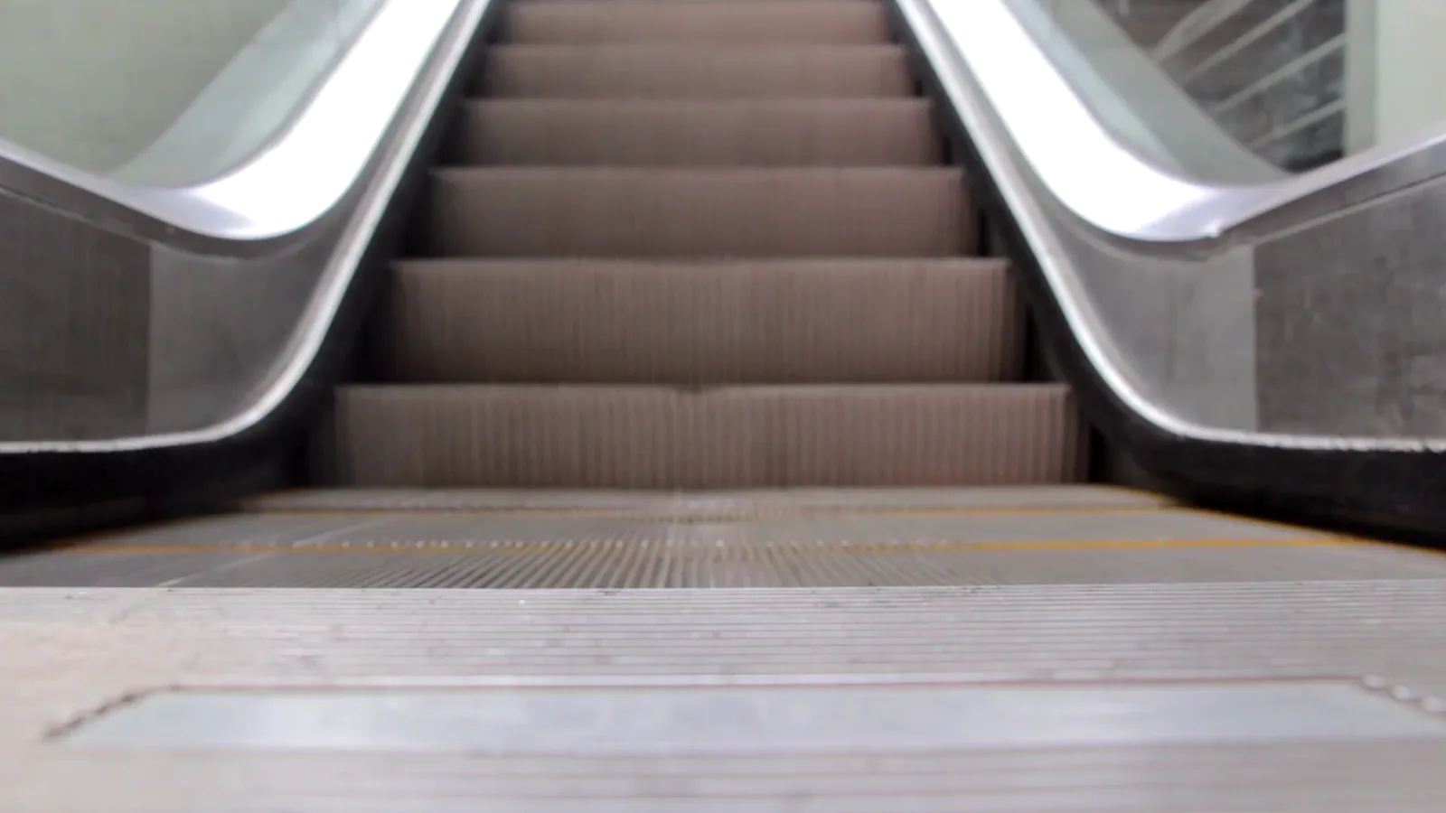 Otis Stock Analysis: Declines Amid Soft Results and Growth Concerns
