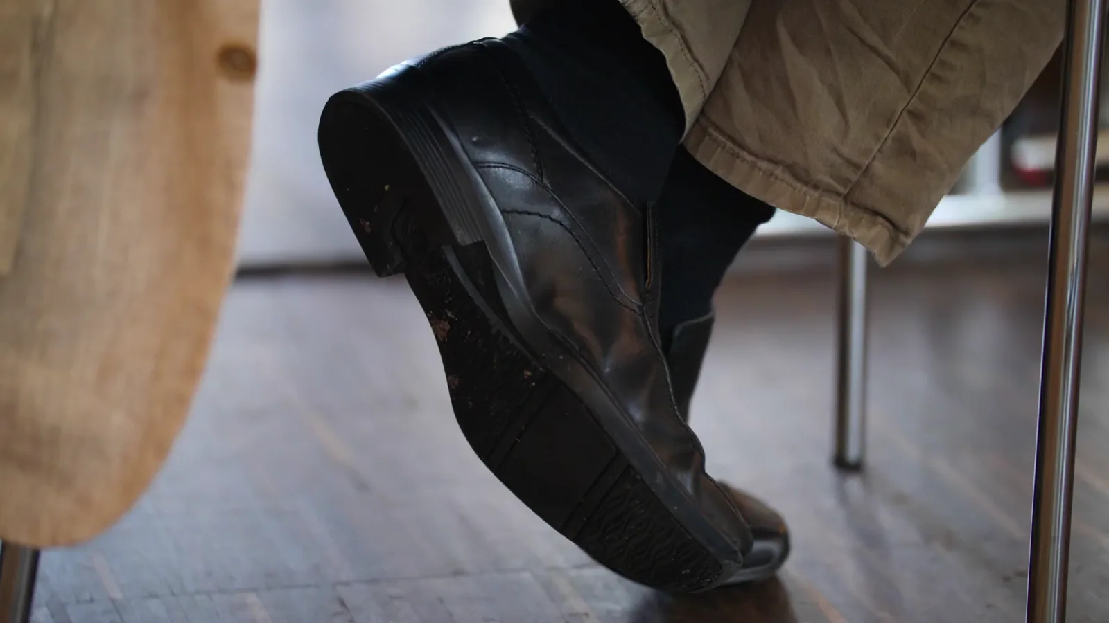 Footwear Sector Revenue Beats Estimates Amid Market Challenges