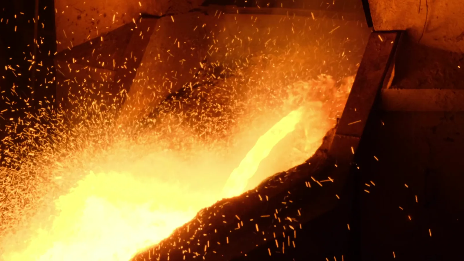 Iron Ore Prices Recover Above 810 Yuan Amid BHP Supply Limits