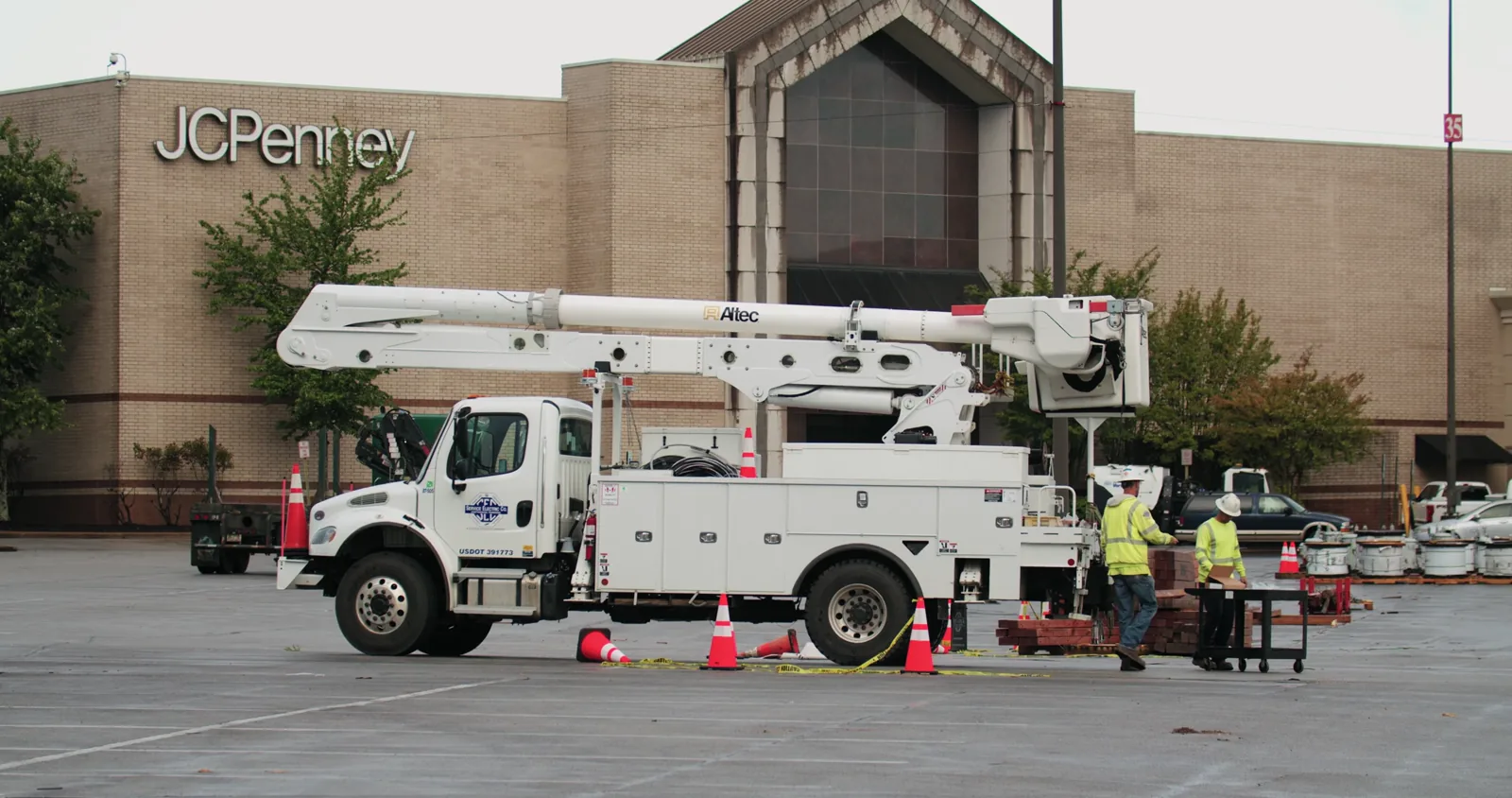Two Types of Vehicle Maintenance Violations: A Critical Distinction for Fleet Safety