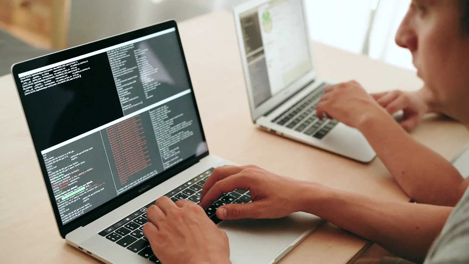 Software Development Sector Q4 Earnings: Fastly Soars, GitLab Mixed, Nutanix Lags