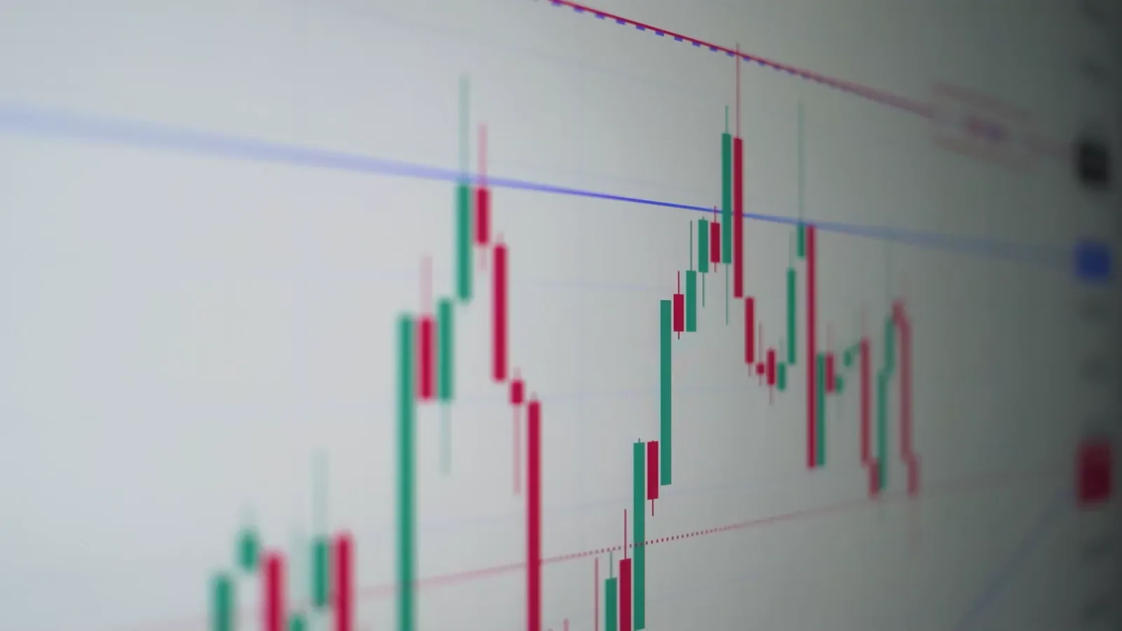 Stocks Fall as Consumer Sentiment Hits 2026 Low on Iran Conflict Fears