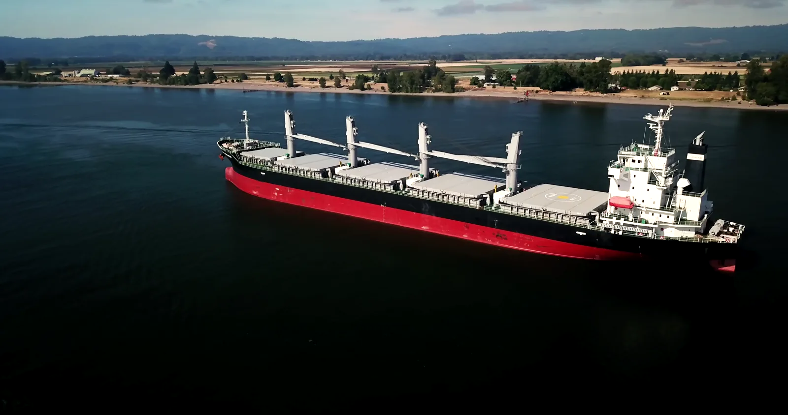 Erasmus Shipinvest Orders Bulk Carriers from Chinese Shipyard in Strategic Shift