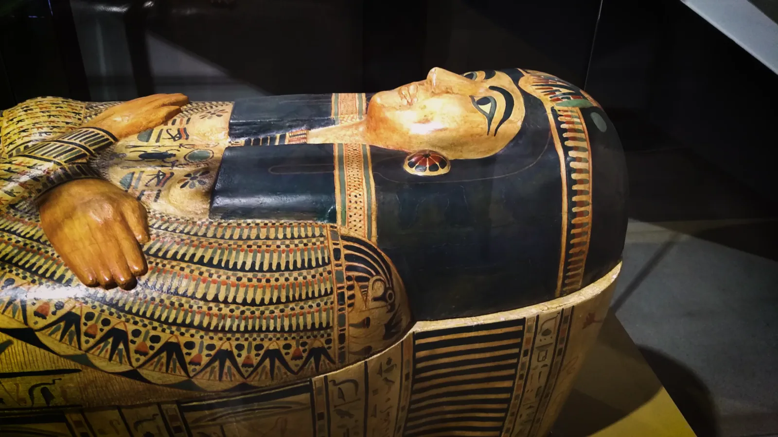 Rare Homeric Papyrus Fragment Found Inside Egyptian Mummy