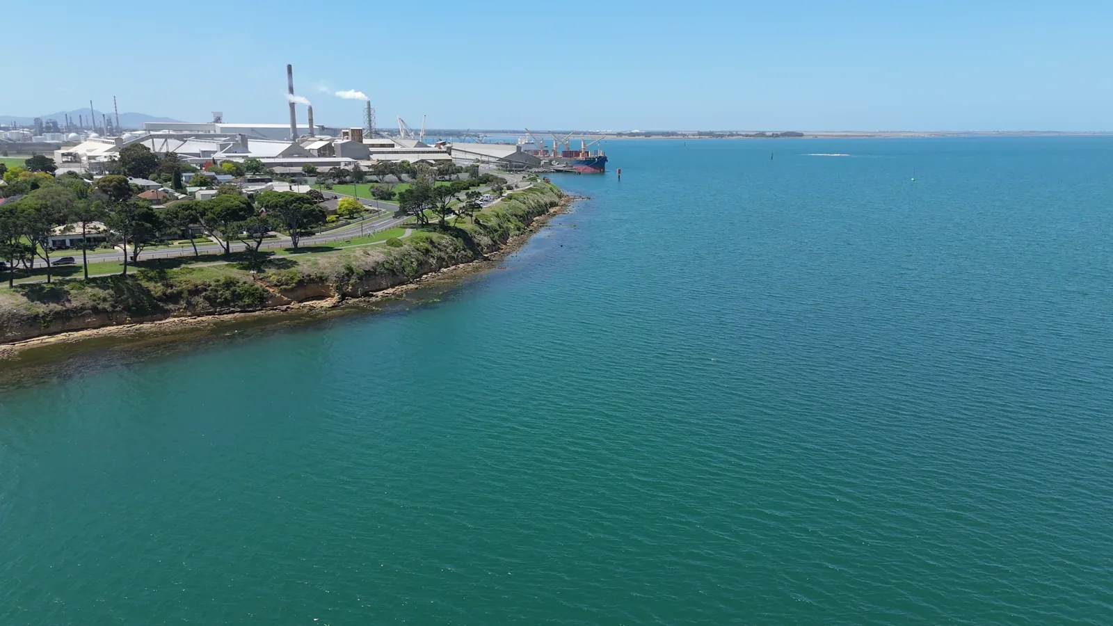 Santos Boosts Output After Barossa FPSO Restart and Darwin LNG Life Extension