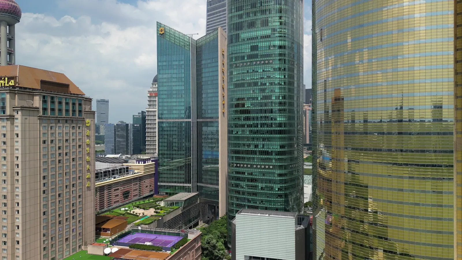 China's April Economic Data Misses Expectations Amid Iran War Impact