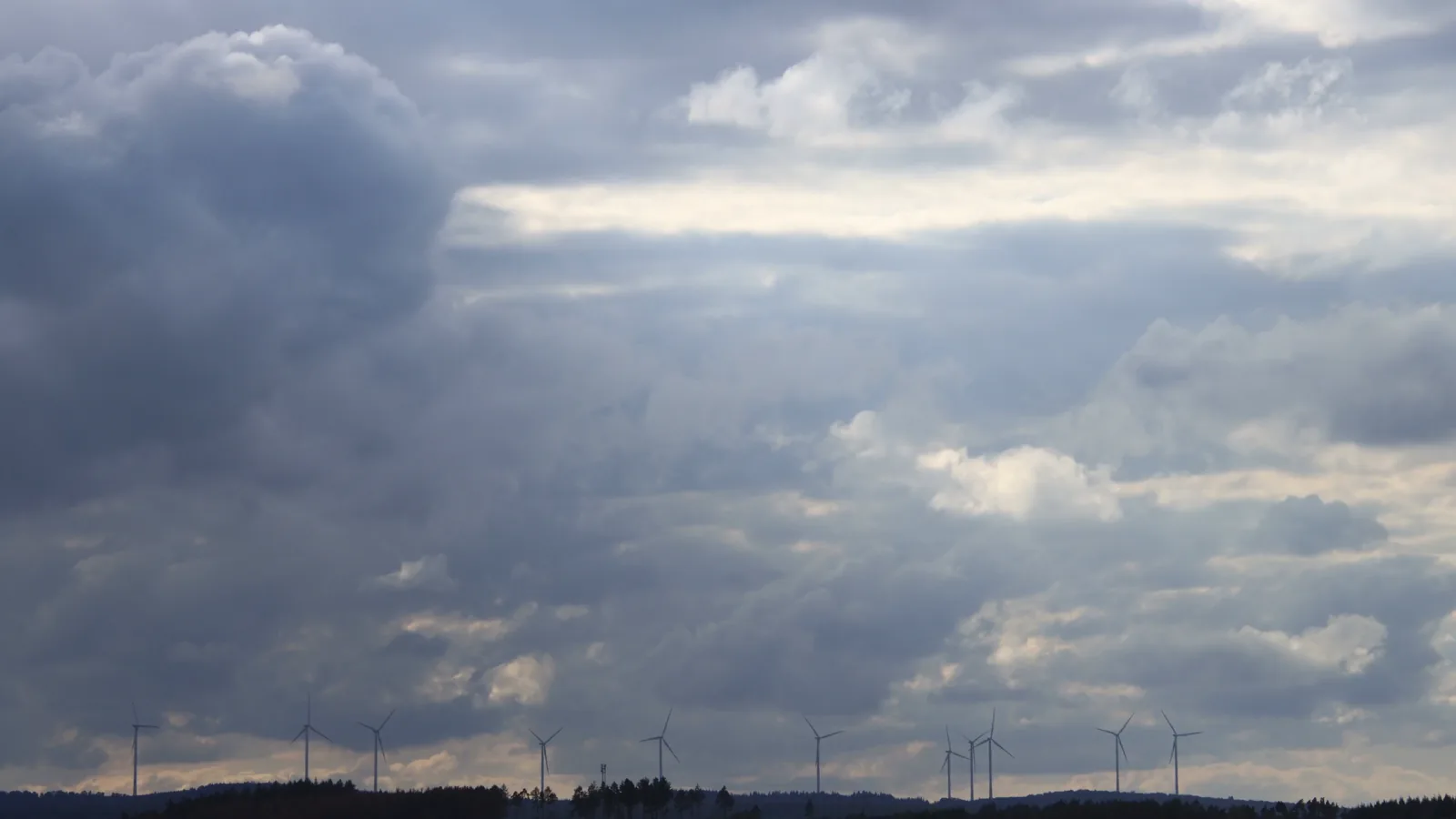 TotalEnergies Submits Application for EUR4.5bn Offshore Wind Farm in France