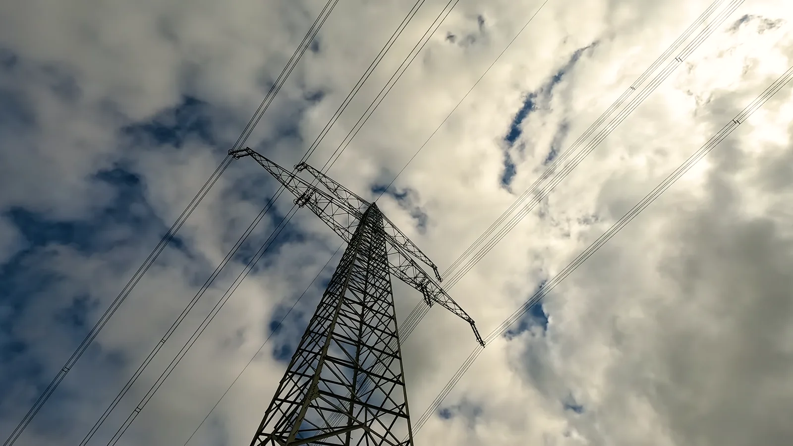 GaN Power Devices: High-Voltage Promise Still Faces Manufacturing Hurdles