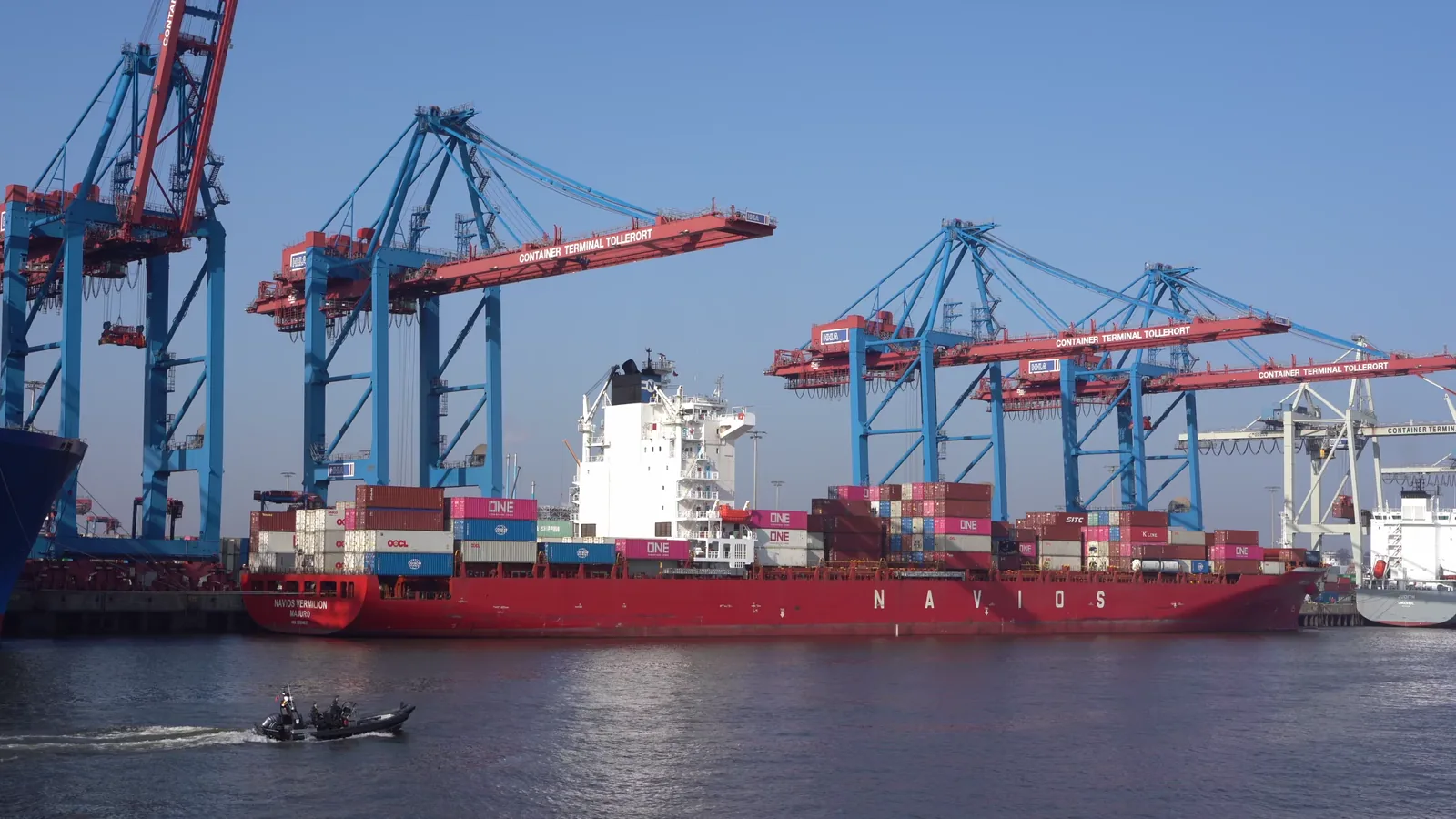 Neptune Pireas Makes First European Port Call at NLS Port-La-Nouvelle