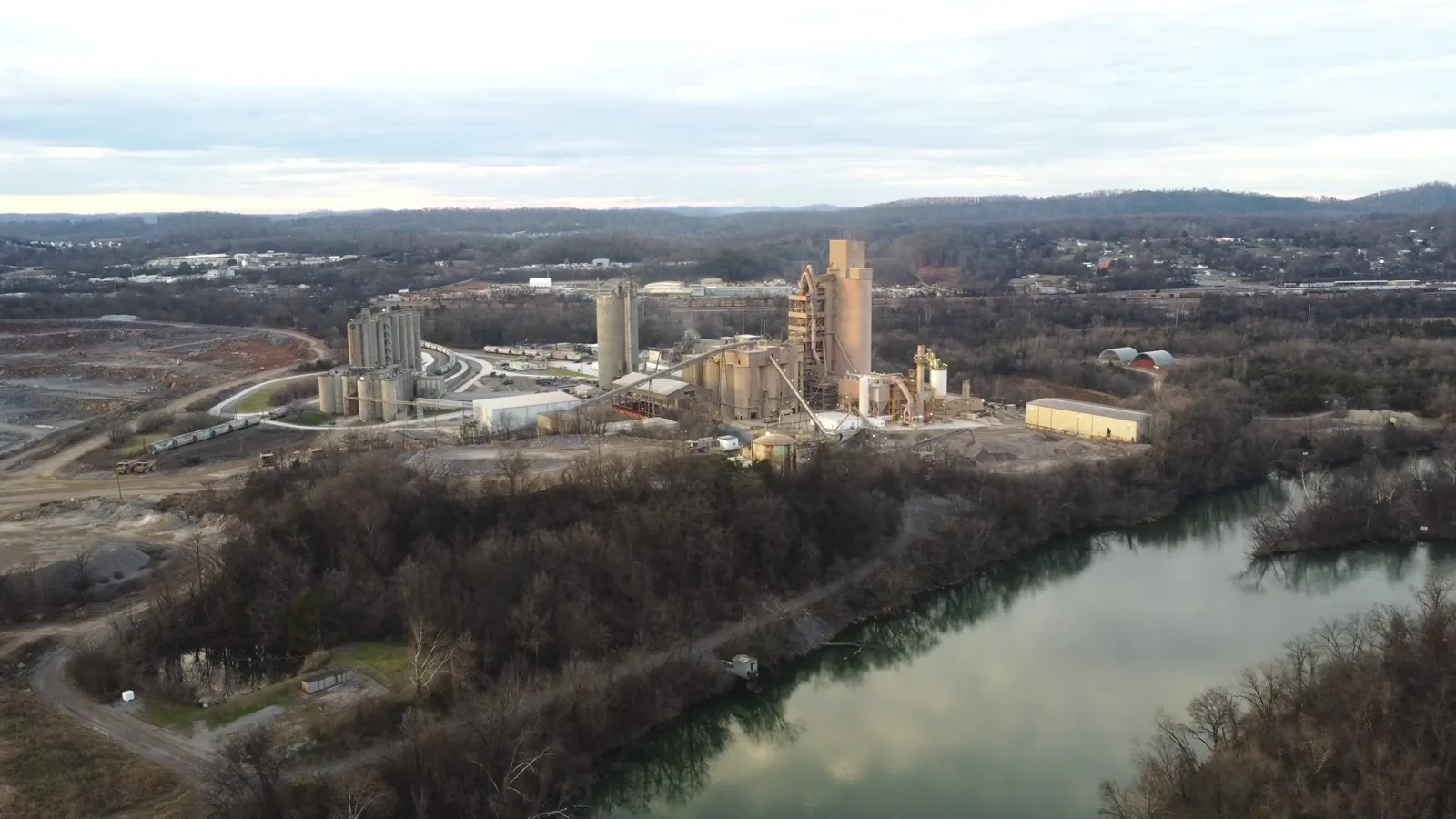Martin Marietta Acquires Lhoist North America in $13.5 Billion Deal