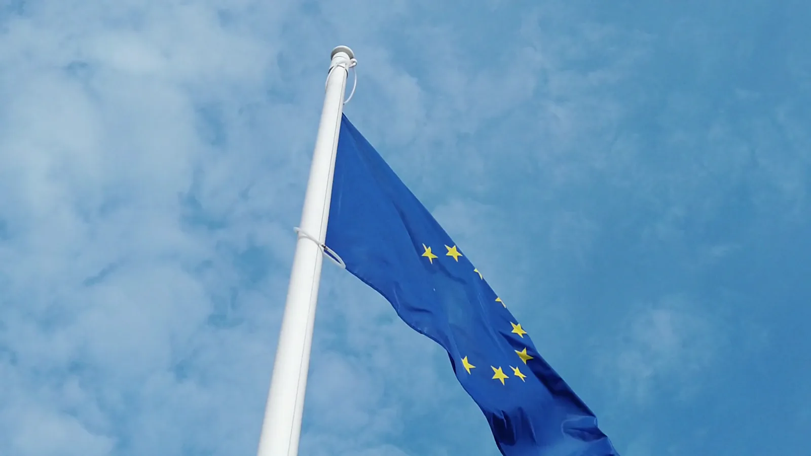 EU Cuts Duty-Free Steel Import Quotas by 47% to Protect Domestic Industry