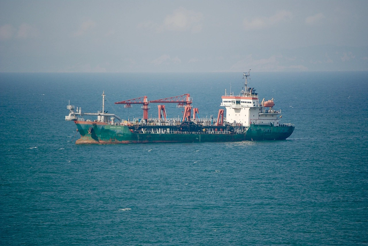 Thun Tankers Orders Two New AccessMAX Product Carriers for 2028-2029 Delivery