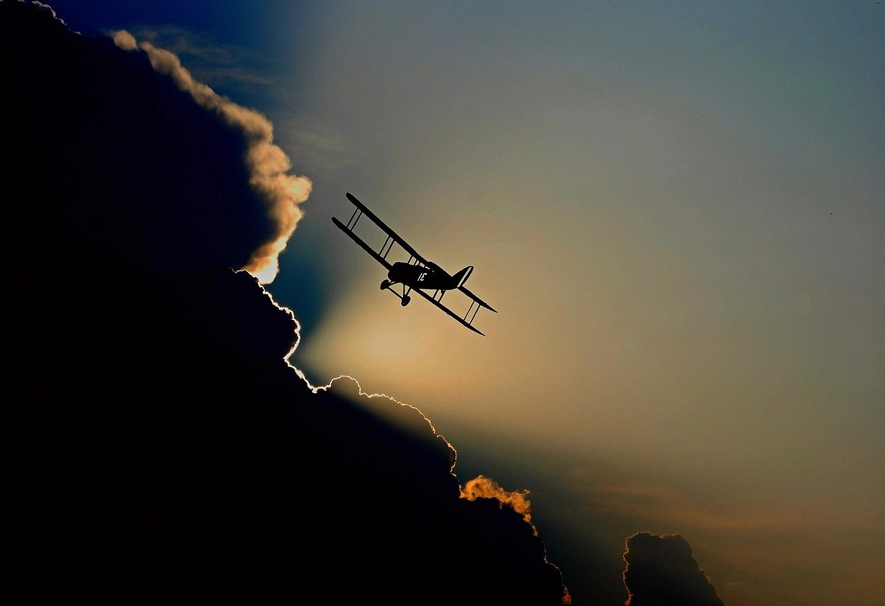 Deadly Light Aircraft Crash in Tomblaine: 11 Killed in Parachute Jump Accident