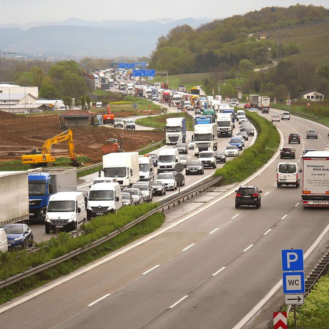 Chicago Intersection Named Top US Freight Bottleneck in 2026 Report