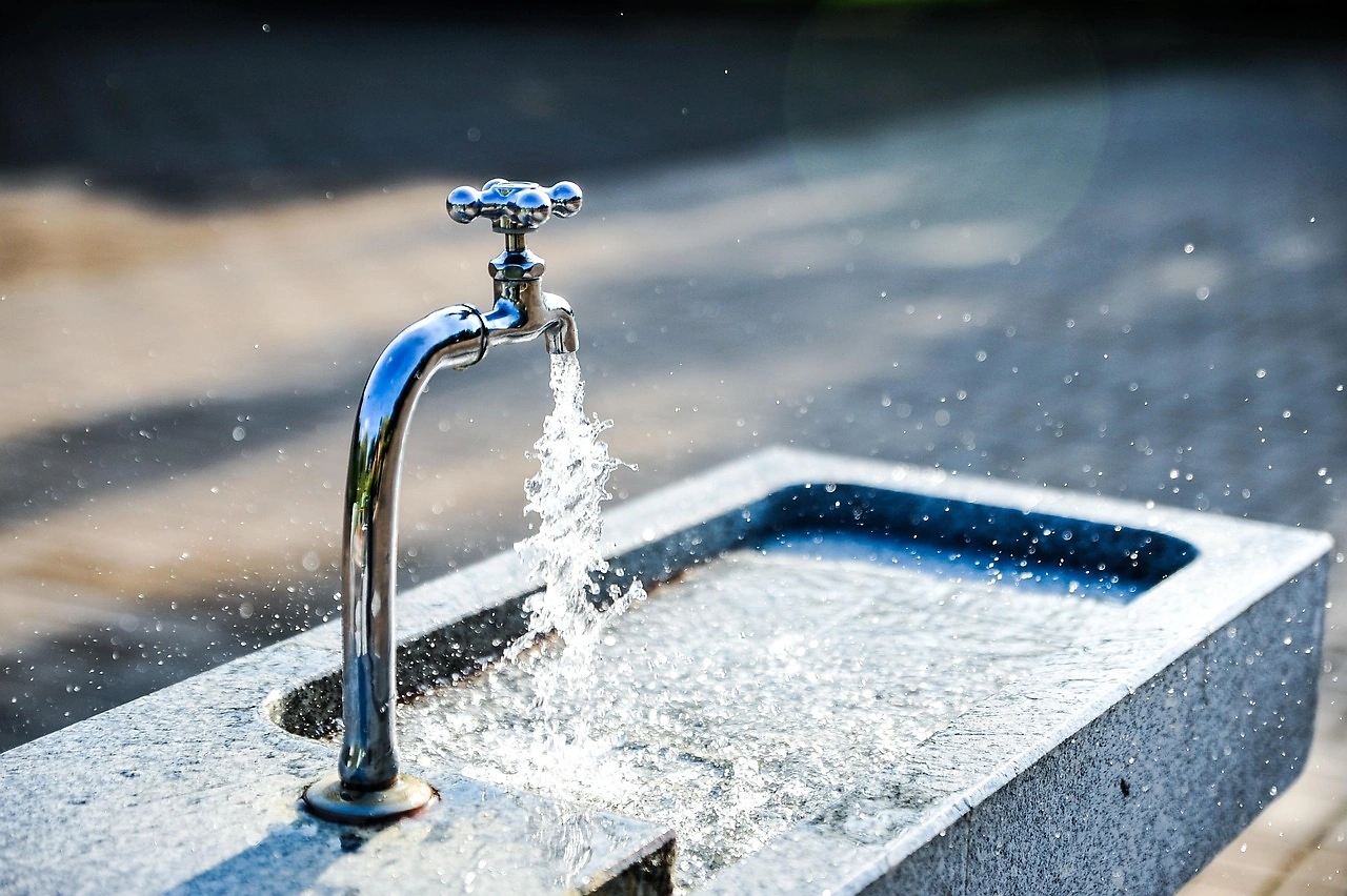 Ecolab Completes Acquisition of Ovivo Electronics Business