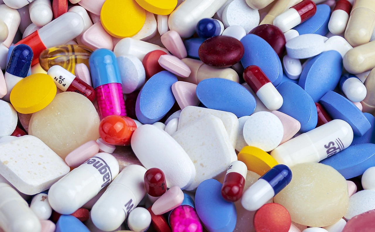 Pharmaceutical Industry Reacts to Trump's Proposed 200% Tariff