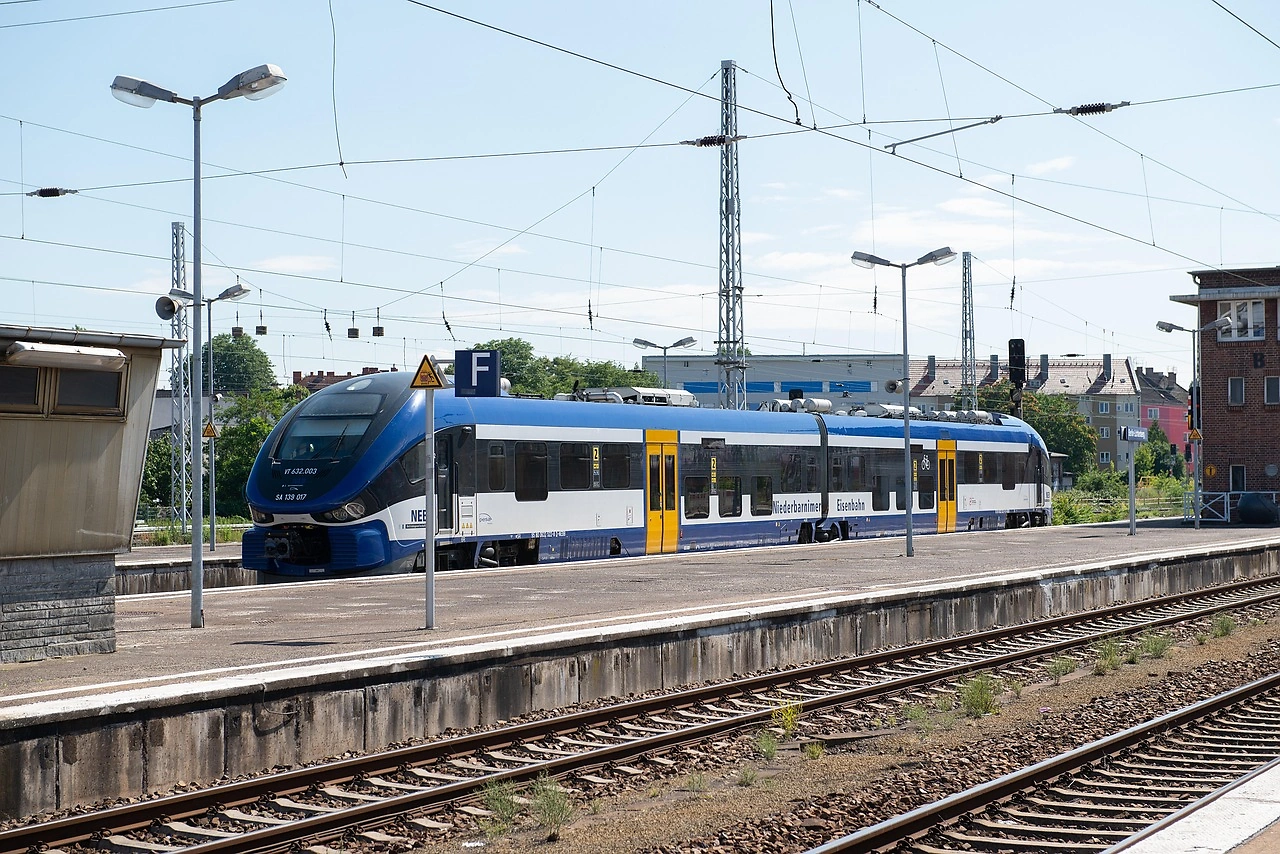 Nexrail Orders 20 Updated DE18 SmartHybrid Locomotives for 2027 Delivery