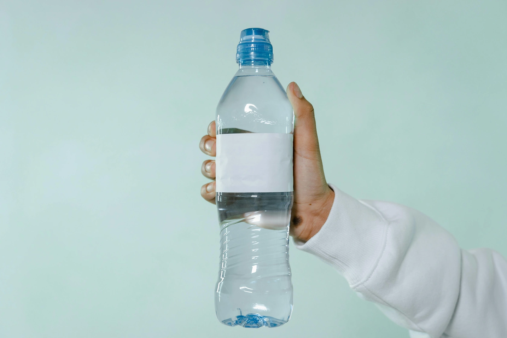Waiakea Pioneers Algae-Based Ink for Beverage Labels