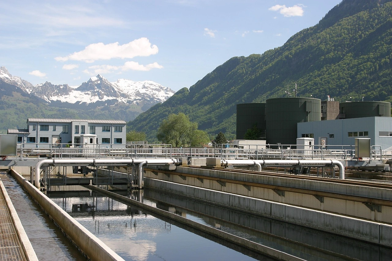 Xylem Shares Fall 6.5% on 2026 Revenue and Earnings Forecast