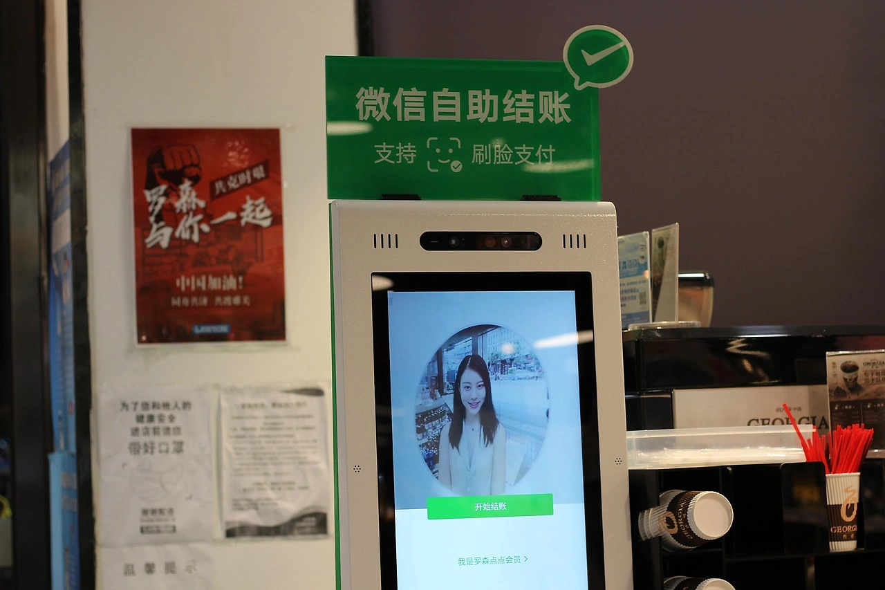 Hong Kong Stocks Hit 7-Week High as Investors Rotate into Chinese Tech