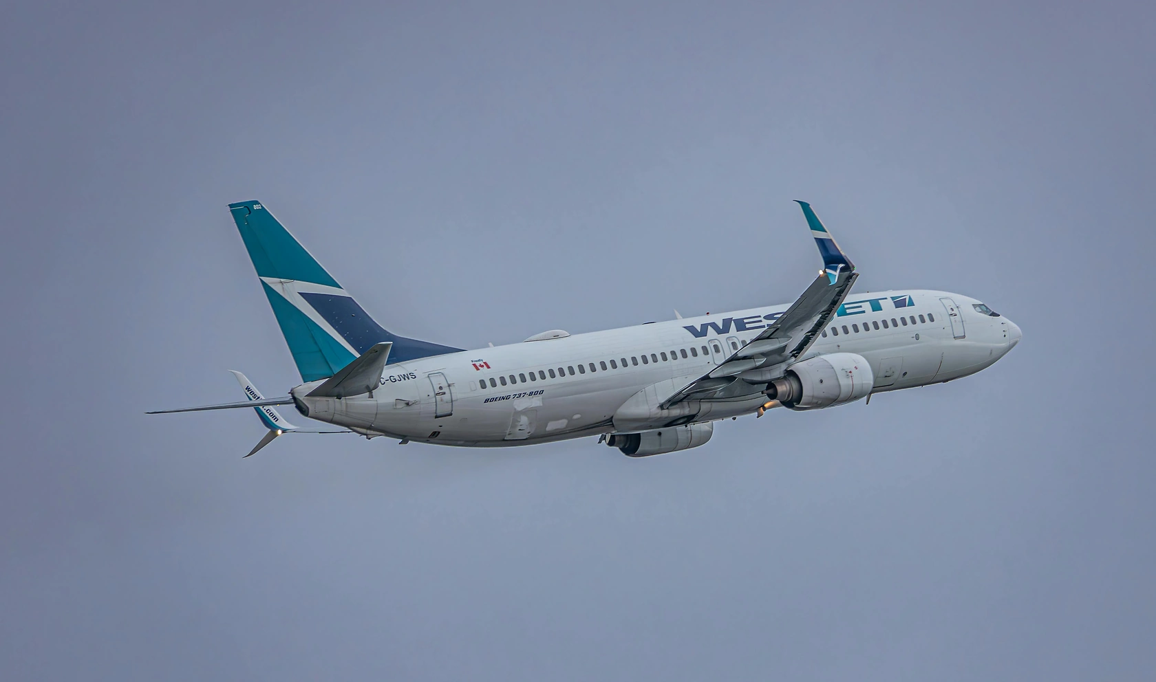WestJet Reverses Cramped Seating Layout After Passenger and Crew Outcry