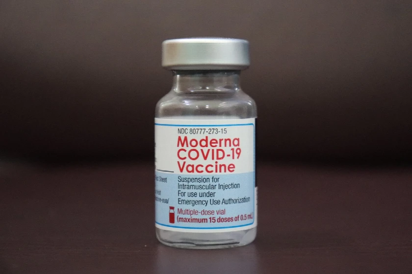 Moderna Revises 2025 Sales Forecast Amid Weak Vaccine Demand