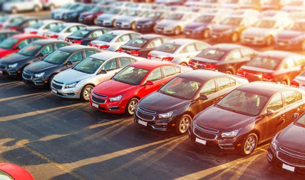 Hong Kong Witnesses Decrease in Passenger Car Price to $38,984 per Unit
