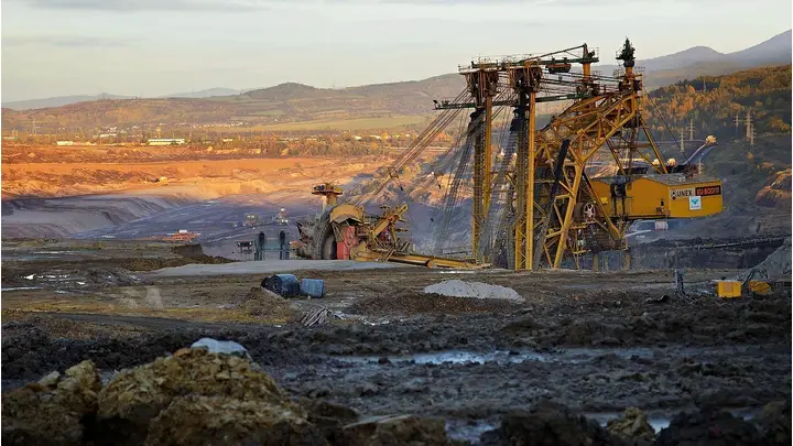 CATL Suspends Production at Key Lithium Mine in China