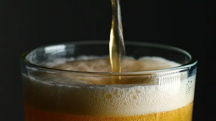 Anheuser-Busch InBev's Diversification Strategy Drives Success Amid Beer Market Decline