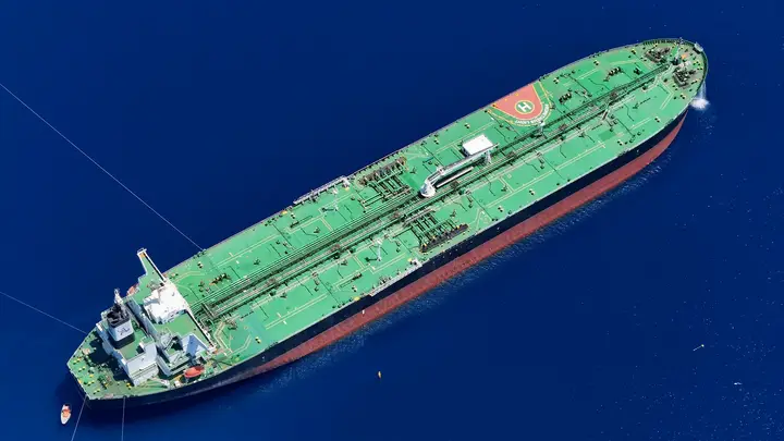 Stocks Near 52-Week Highs: A Closer Look at Scorpio Tankers, Trustmark, and Bank of Hawaii