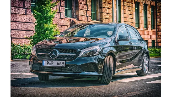 Mercedes-Benz Temporarily Suspends EQ Electric Vehicle Deliveries in the U.S.