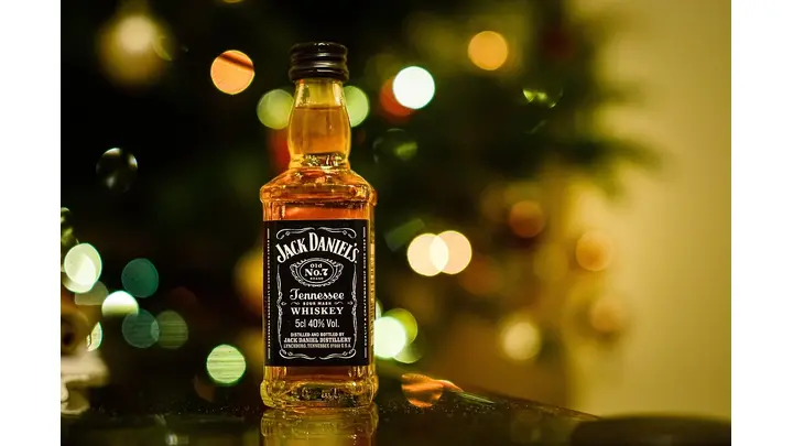 U.S. Spirits Exports Decline 9% in Q2 Amid Trade Tensions