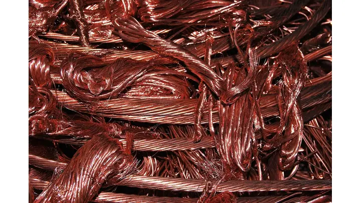 Copper Nears $12,000 on AI Demand and Supply Squeeze