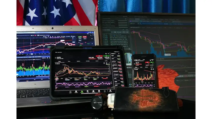Bitcoin Holds Near $89,000 in Cautious, Range-Bound Market
