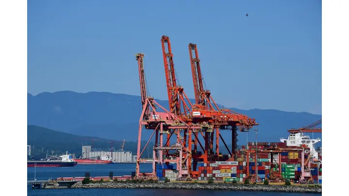 Shanghai Zhenhua Heavy Industries Criticizes US Tariff Plans on Chinese Cranes