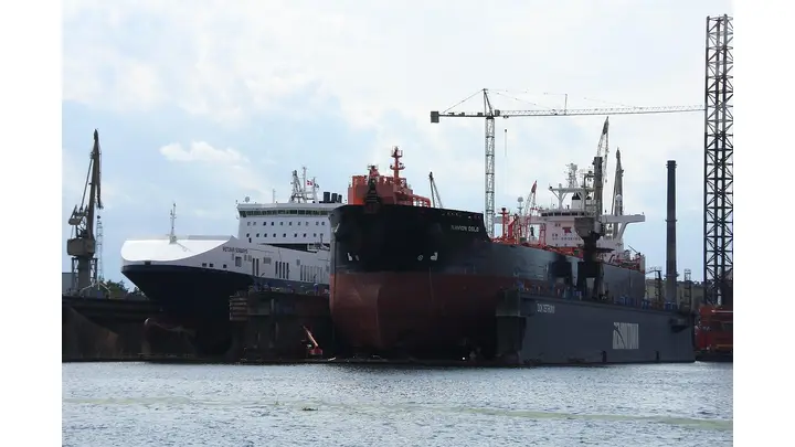 Chinese Shipyards Face Decline in New Orders Amid Global Shifts
