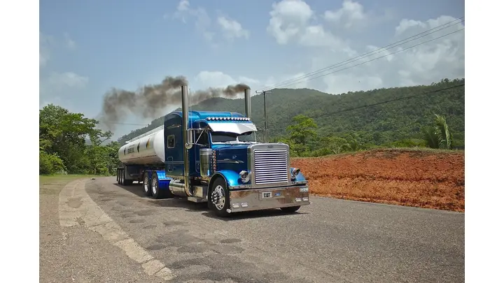 Retail Diesel Prices Surge Amid Tightening Supplies