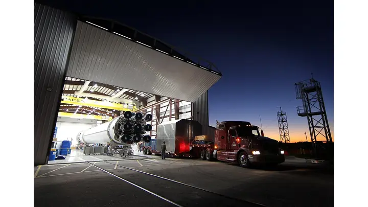 EchoStar Sells $17B Spectrum to SpaceX for Starlink