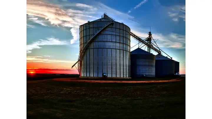 Grain Industry Showcases Focus on Size, Safety and Efficiency at Recent Event