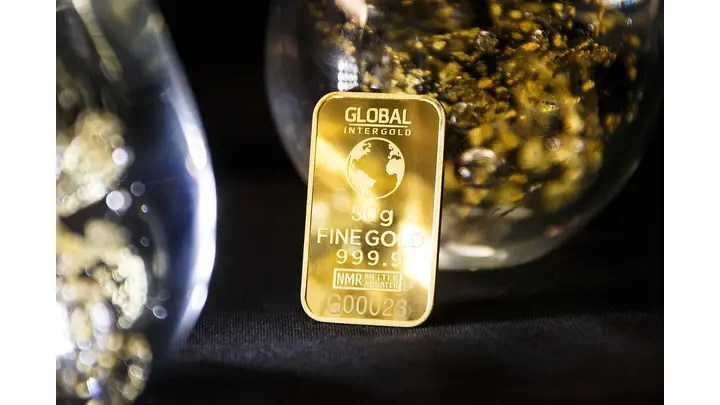 Gold Hits Record High Ahead of Fed Meeting