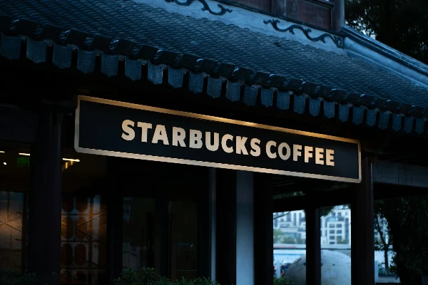 Starbucks CEO Unveils Bold Menu Simplification Strategy Amid Struggling Sales