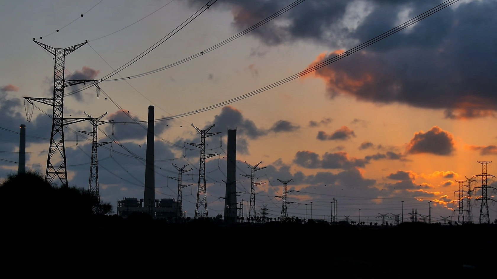 Nexans Completes Initial Cable Pull-In for 700MW Celtic Interconnector in France
