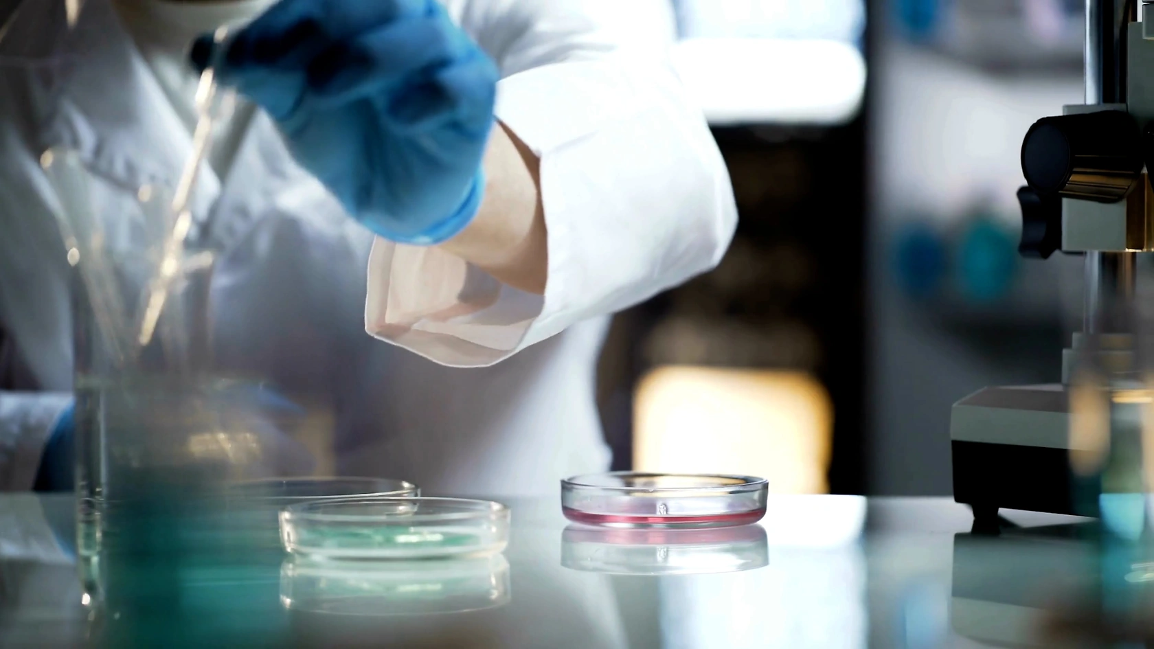 Therapeutics Sector Q4 2025 Earnings: Strong Revenue Beats Drive Stock Gains